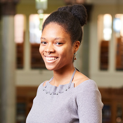 Chloé Elliott | Directories | University of Leeds