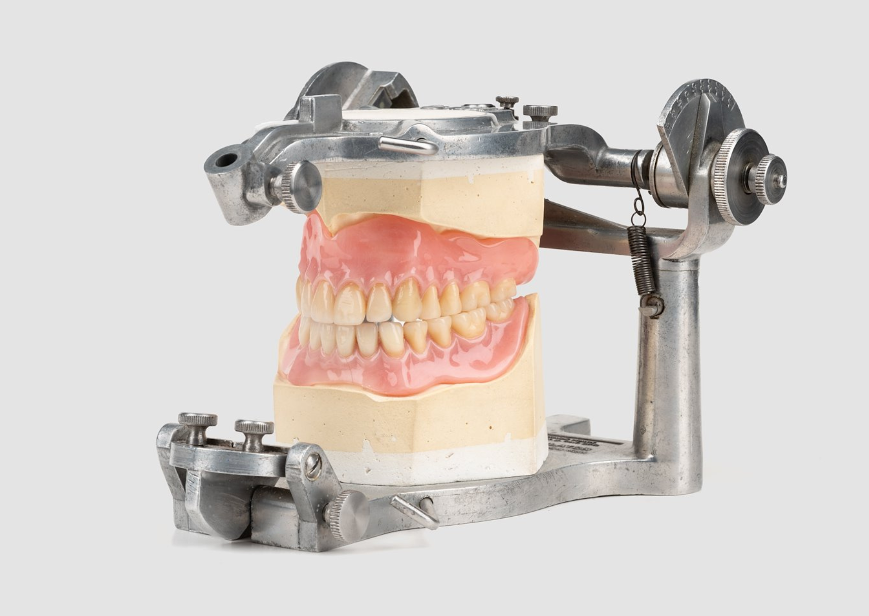 Launch of the University of Leeds' new Dental History Museum | Faculty ...